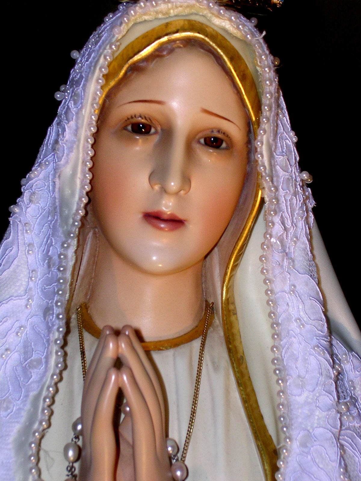 Our Lady of Fatima Procession - Those Who Sing Well, Pray Twice - St ...